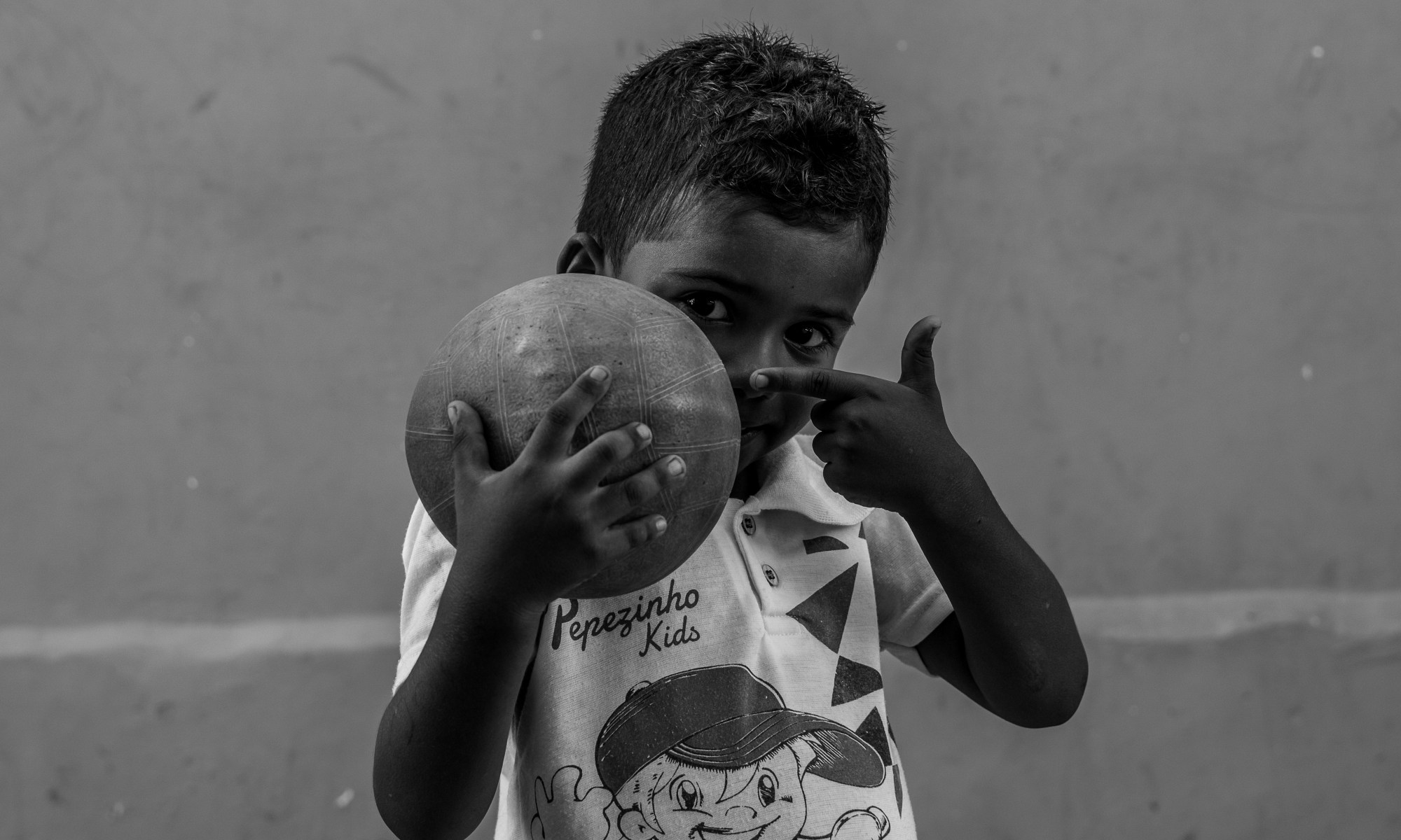 A rua como palco nas imagens de Felipe Camelo e Roger Silva – Aqui ...